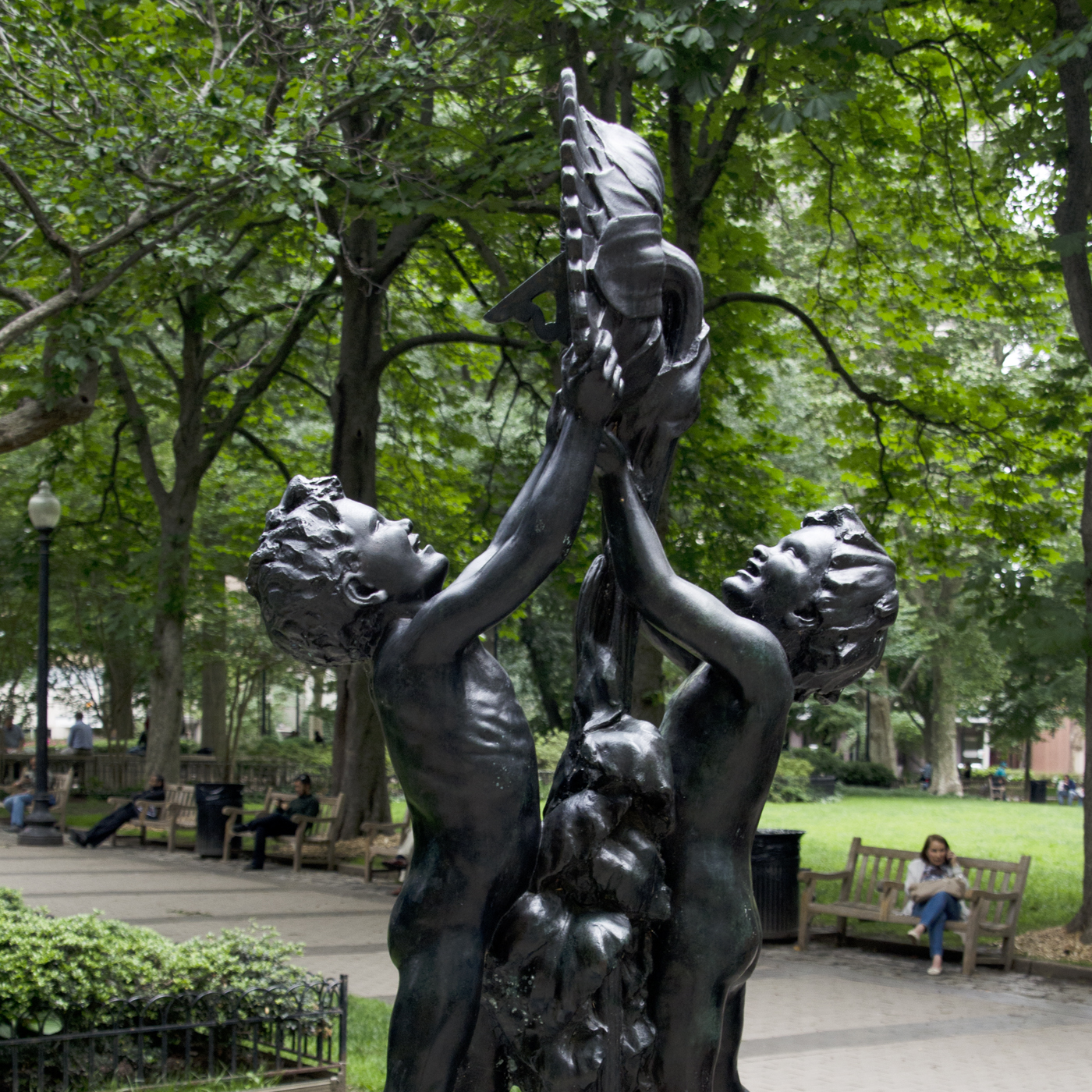 Evelyn Taylor Price Memorial Sundial - Association for Public Art