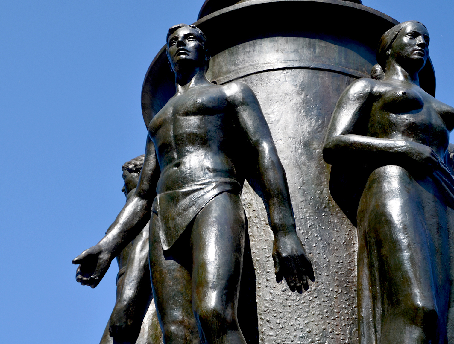 War Memorial Flagpole - Association for Public Art